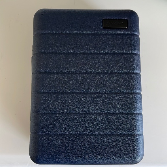 Away | Storage & Organization | Away X United Airlines Collab Mini Hard ...